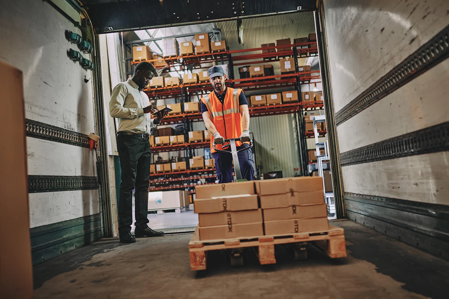 How to digitally transform your warehouse