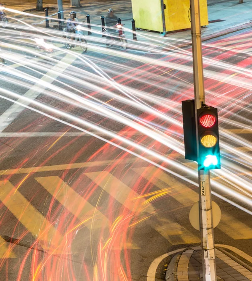 Advancing intersection and traffic light location awareness