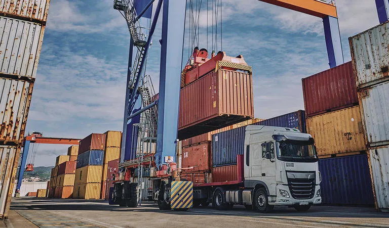 How digital maps make fleet management smarter and easier